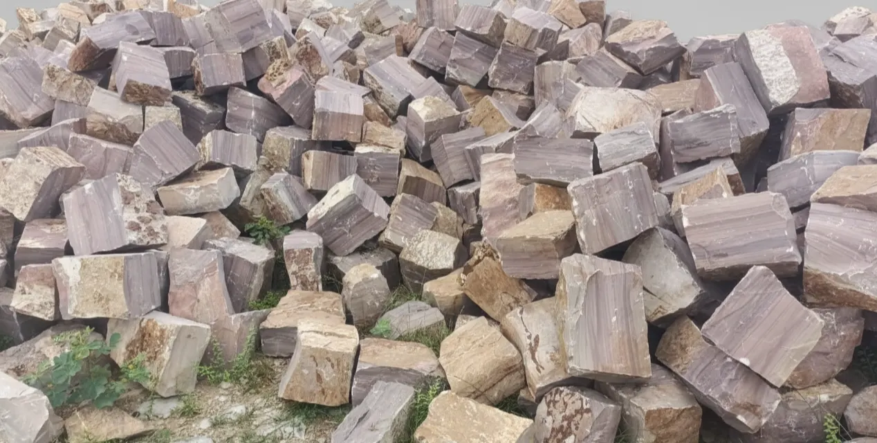 Konduti Stones